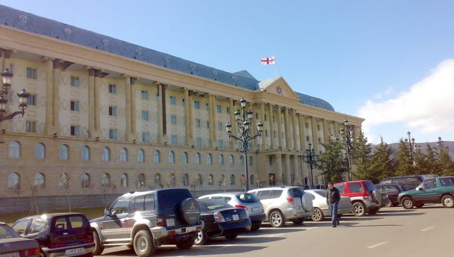 bne IntelliNews - Tbilisi City Court suspends Rustavi 2 TV management amidst controversy